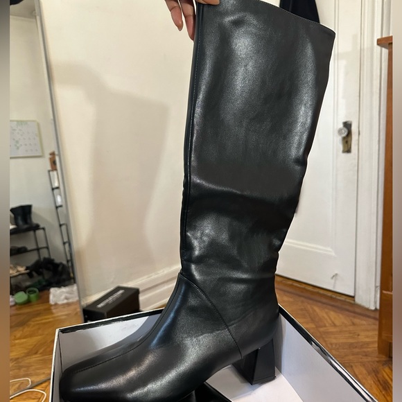 AKIRA | Shoes | Akira Black Chunky Boot | Poshmark
